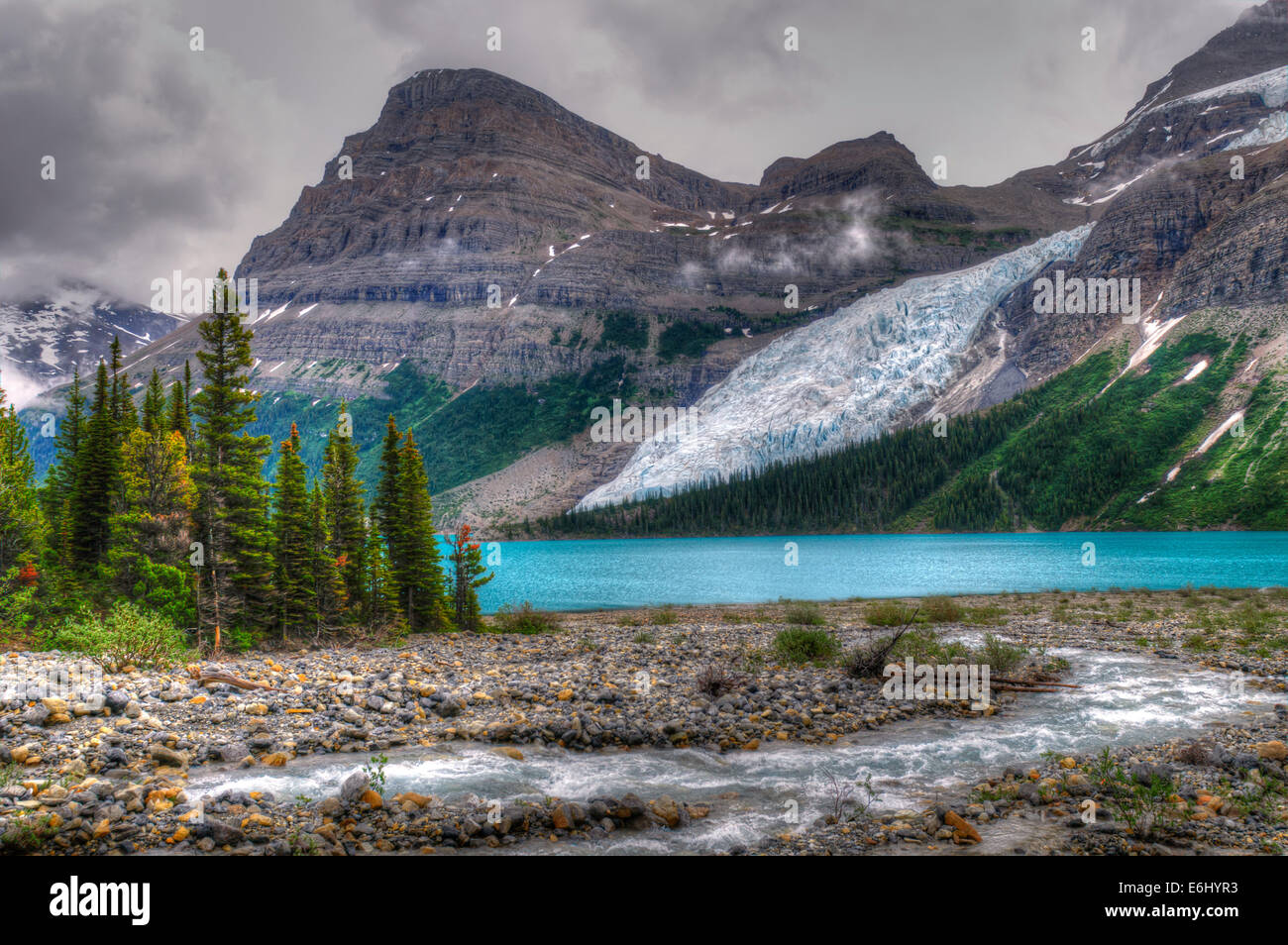 Scenic mountain hiking views, Berg Lake Trail, Mount Robson Provincial ...