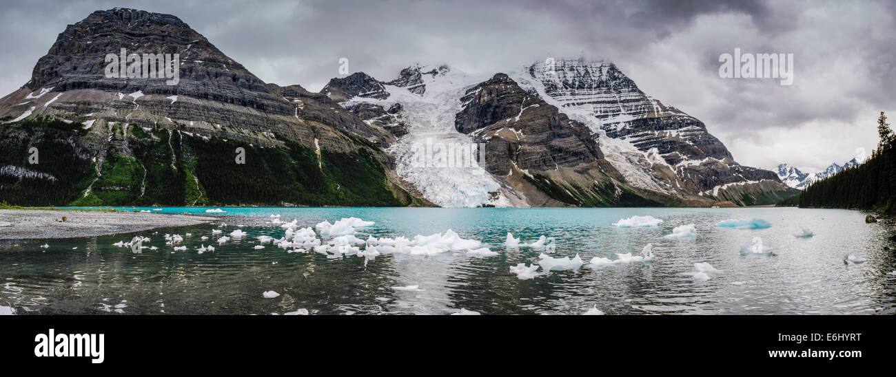 Scenic mountain hiking views, Berg Lake Trail, Mount Robson Provincial ...