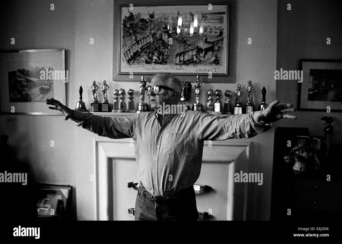 Film director credit Black and White Stock Photos & Images - Alamy
