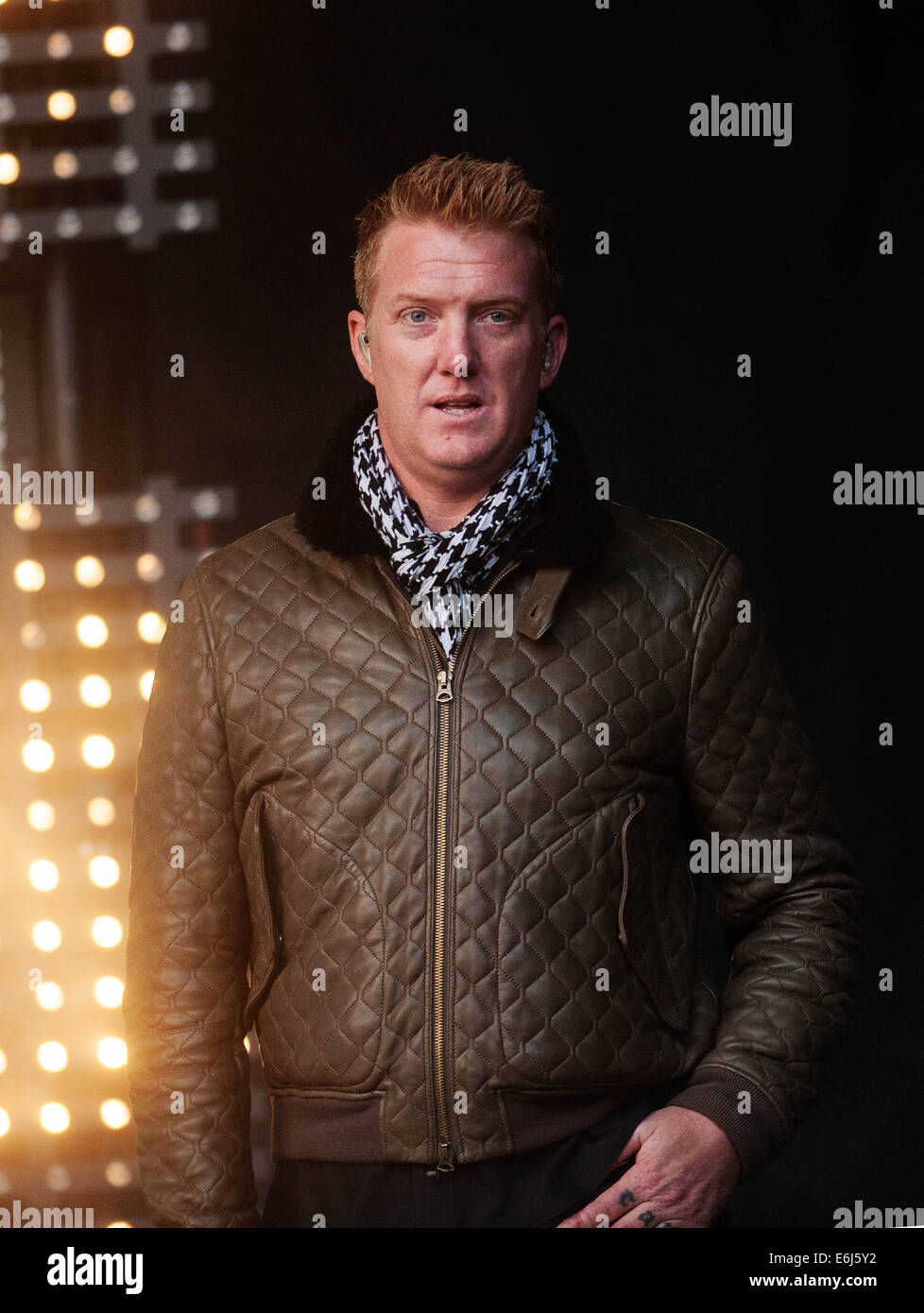 Queens of the stone age band hi-res stock photography and images - Alamy