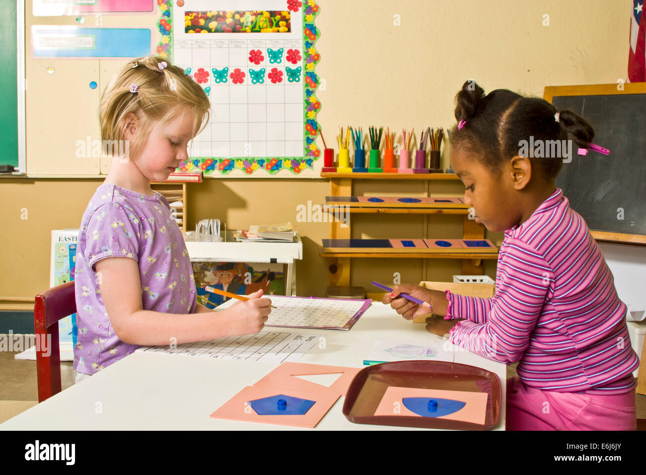Children Working Together Class Stock Photos & Children Working ...