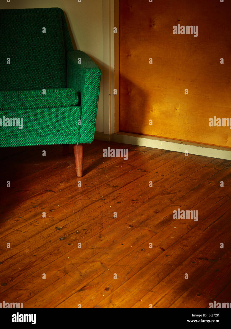 Cloth chair hi-res stock photography and images - Alamy