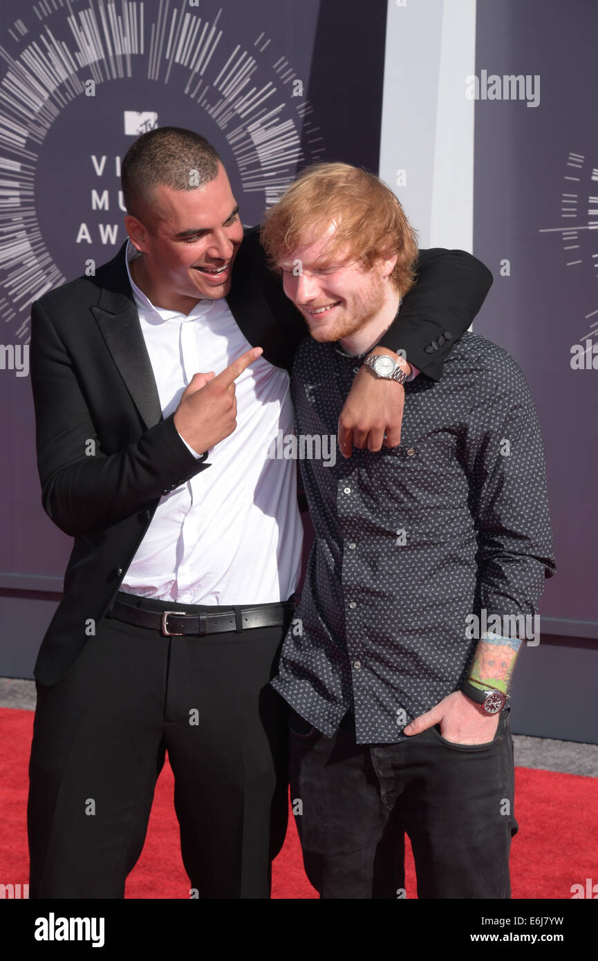 Inglewood, California, USA. 24th Aug, 2014. British singer Ed Sheeran ...