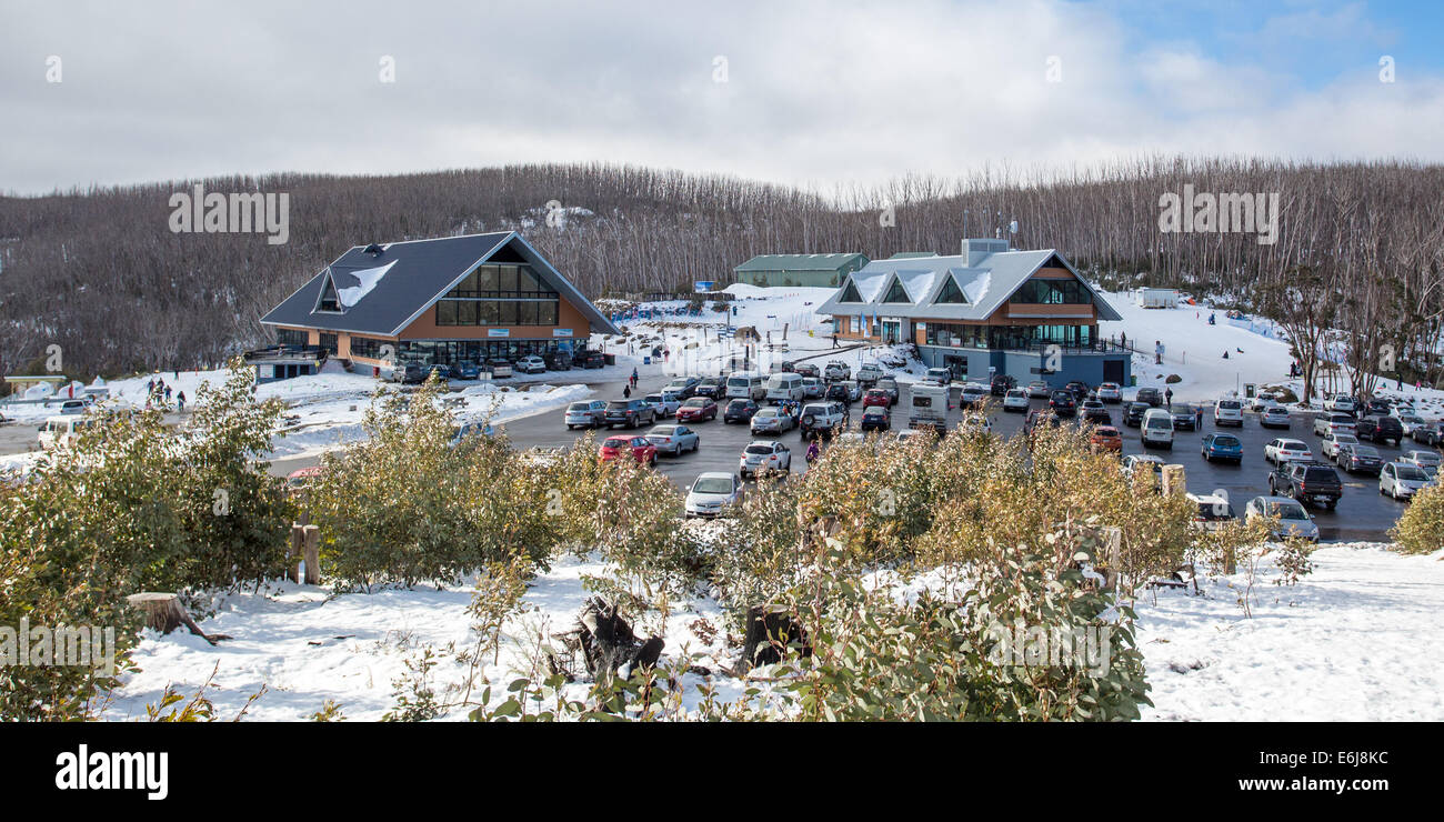 Lake mountain alpine resort victoria hi-res stock photography and ...