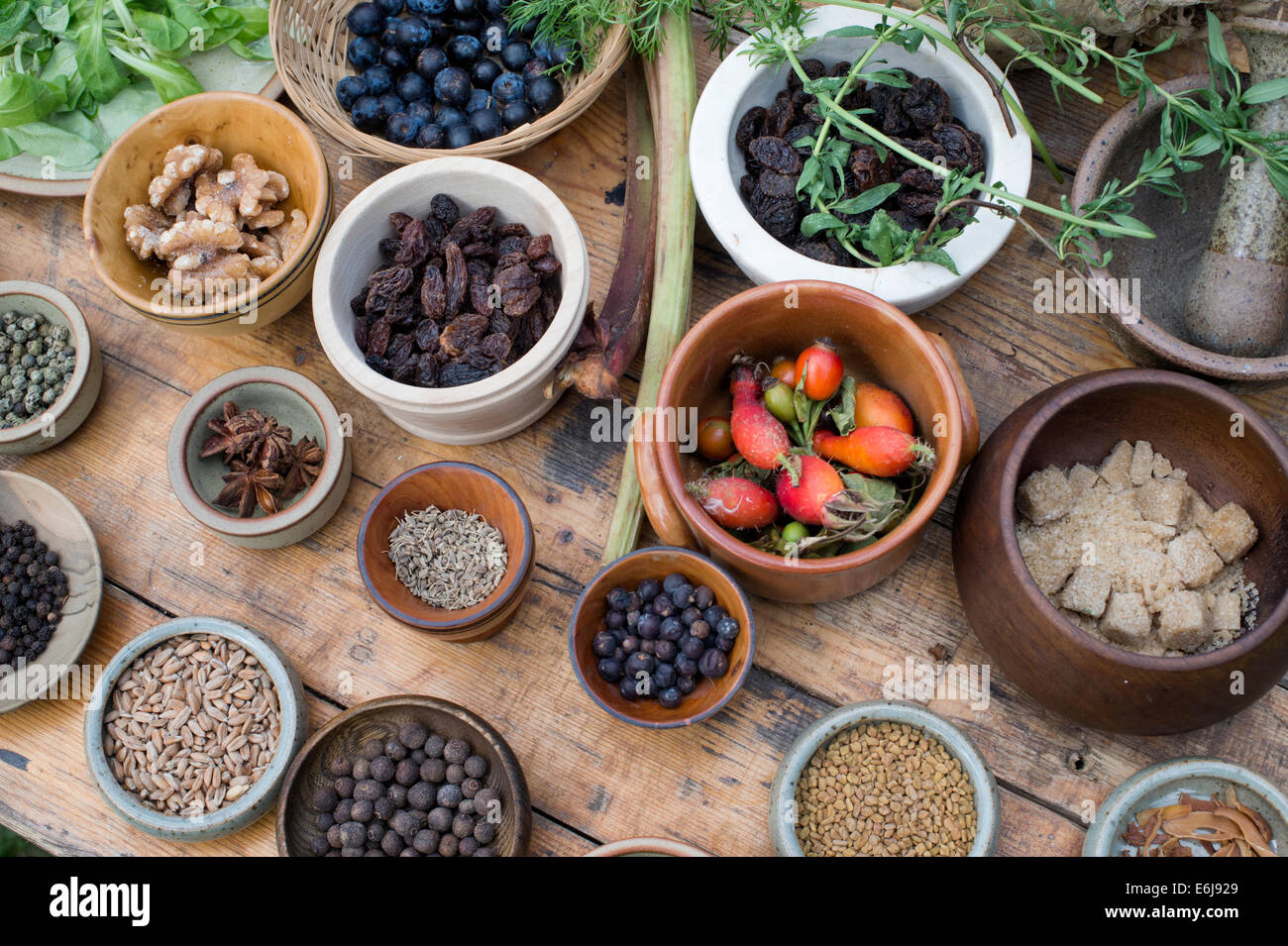Medieval food hi-res stock photography and images - Alamy