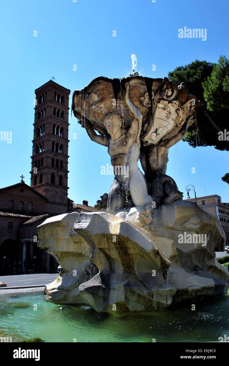 Rome, Italy Fontana dei Tritoni e Bocca della Verita Stock Photo - Alamy