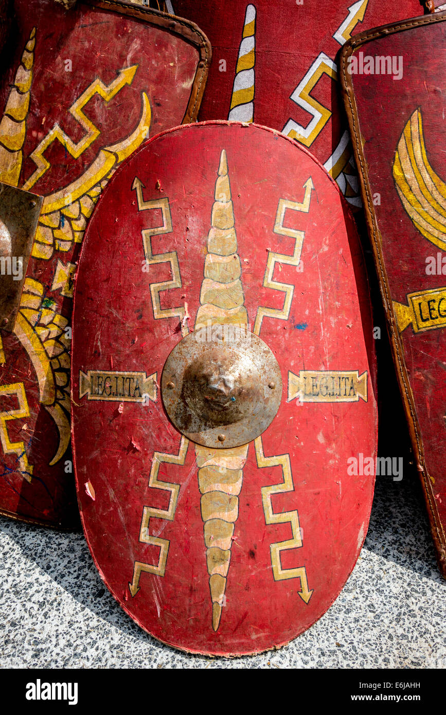 Red Roman Warrior Shields Stock Photo - Alamy Red Roman Warrior Shields Stock Photo - Alamy