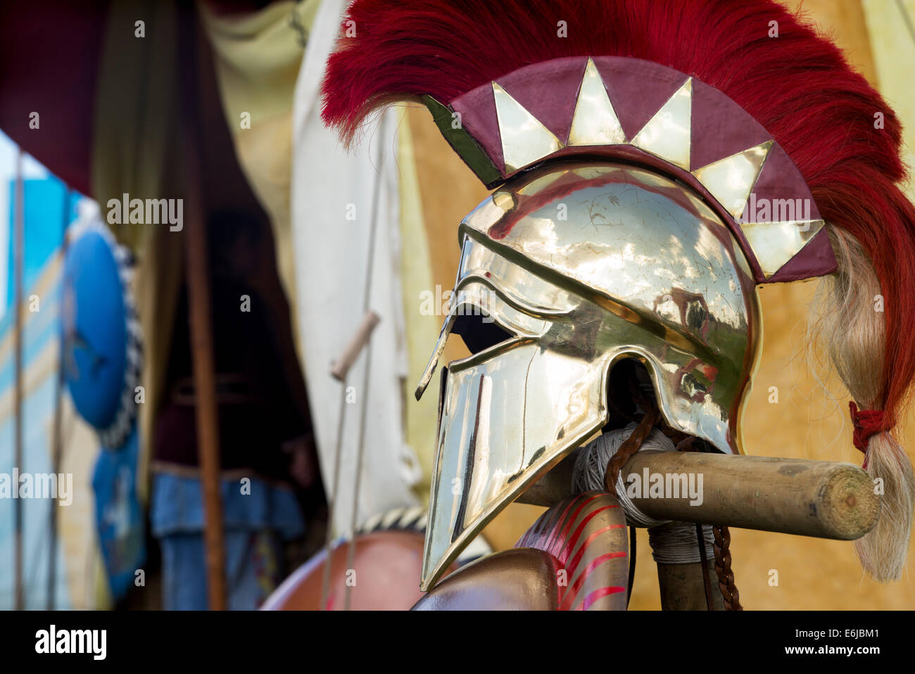 Hoplite Helmet Stock Photos & Hoplite Helmet Stock Images - Alamy