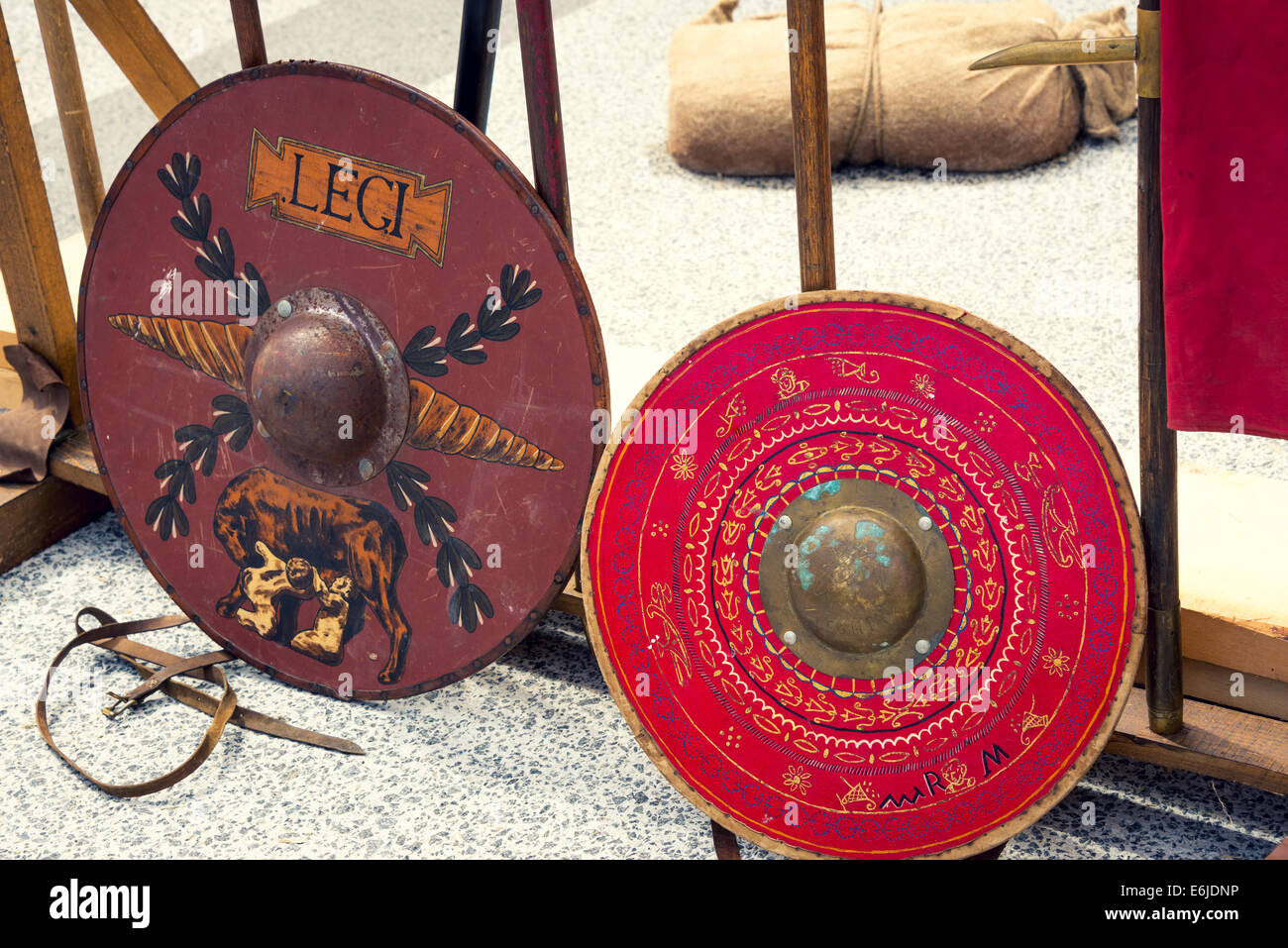 Roman shields hi-res stock photography and images - Alamy
