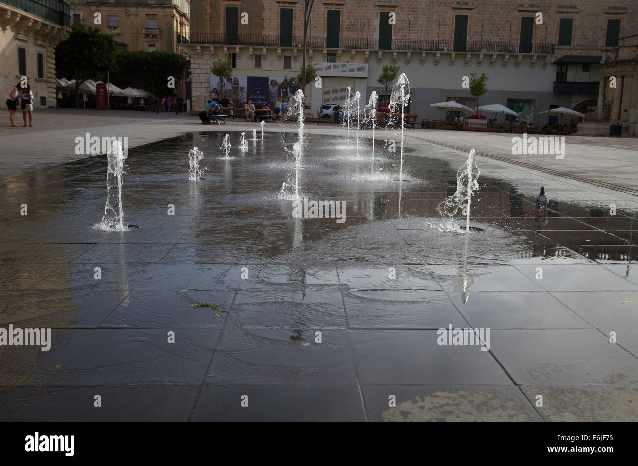 Fountain in St Georges Square Stock Photo - Alamy