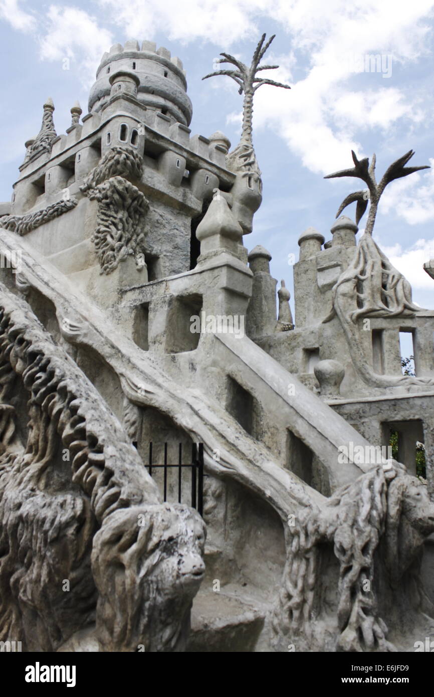 From 1879 to 1912, French postman Ferdinand Cheval built his Ideal ...