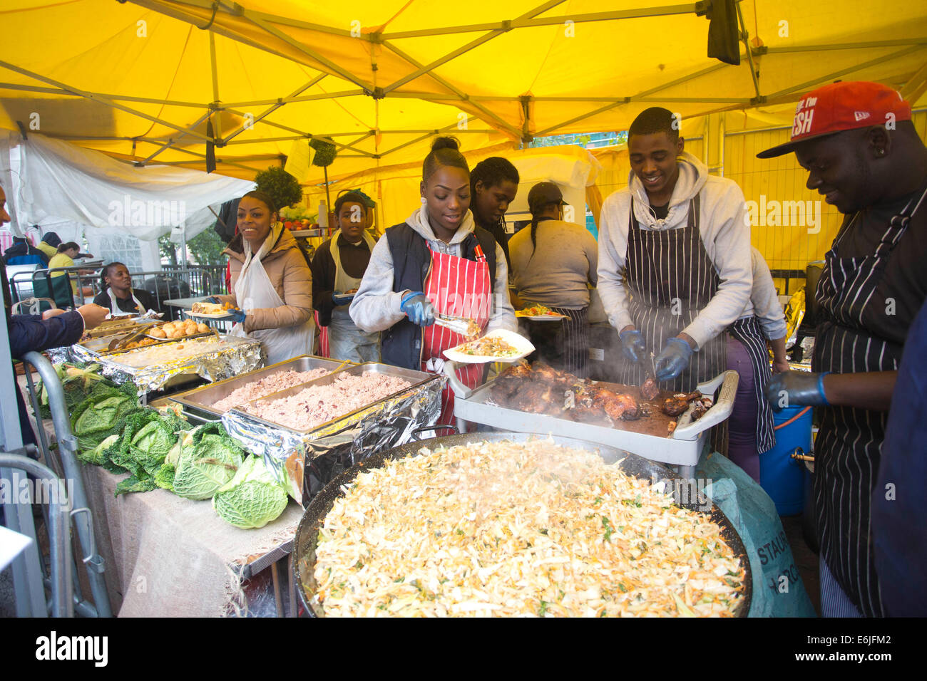 Food stall notting hill carnival hi-res stock photography and images ...