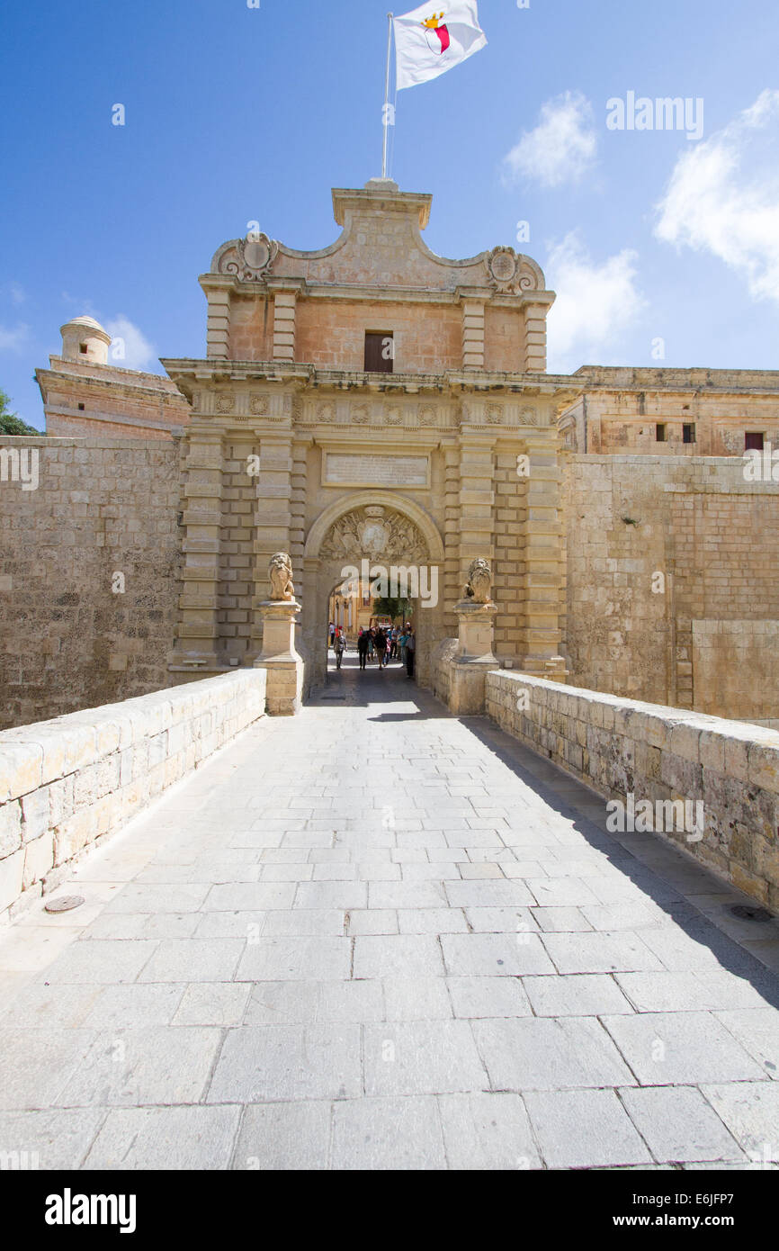 Mdina city gate Stock Photo - Alamy