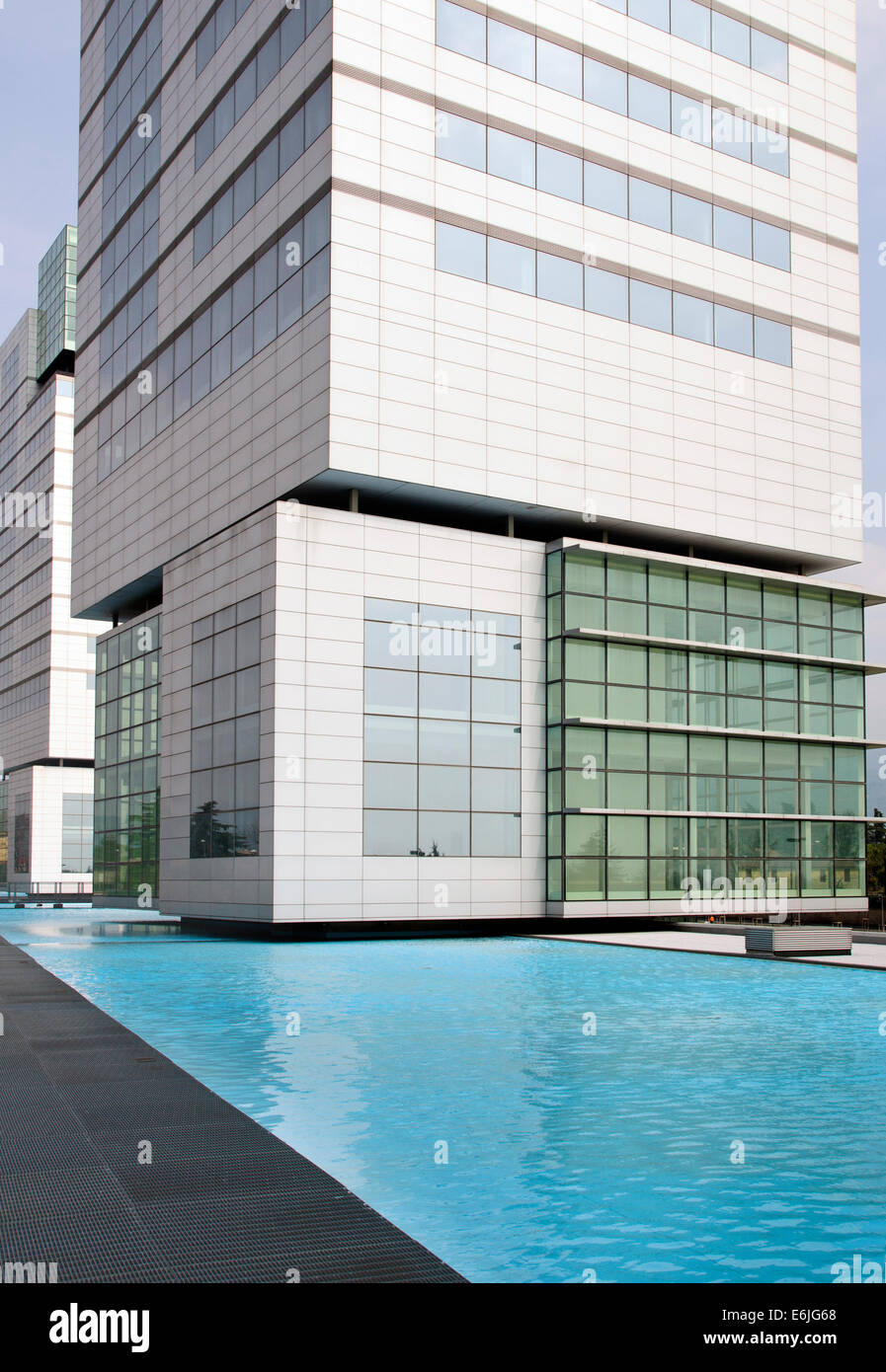 Futuristic swimming pool design hi-res stock photography and images - Alamy