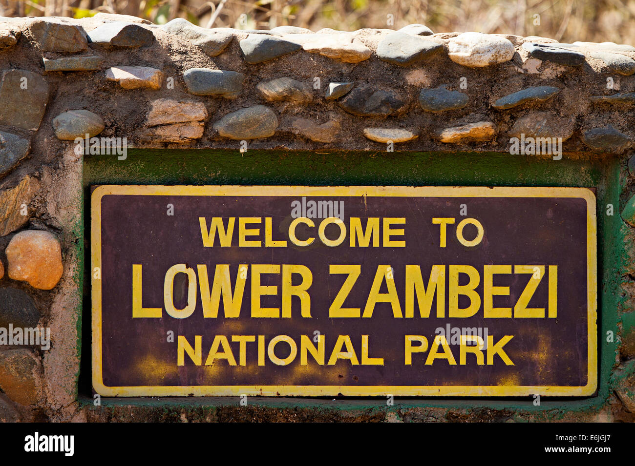 Welcome to the Lower Zambezi National Park sign, Zambia Stock Photo - Alamy