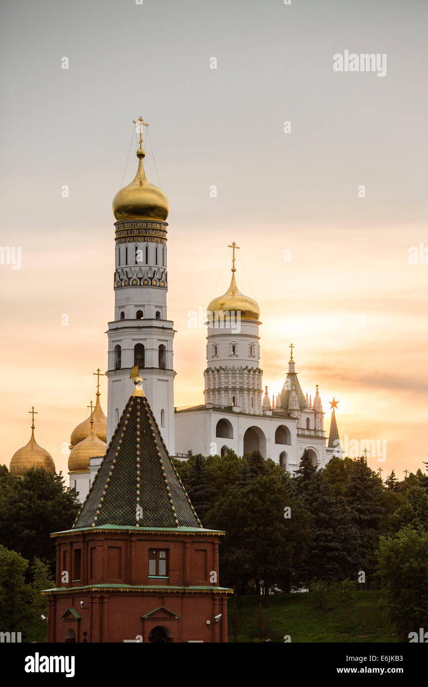 Ivan the Great Bell Tower at sunset, Moscow Kremlin complex, Moscow ...