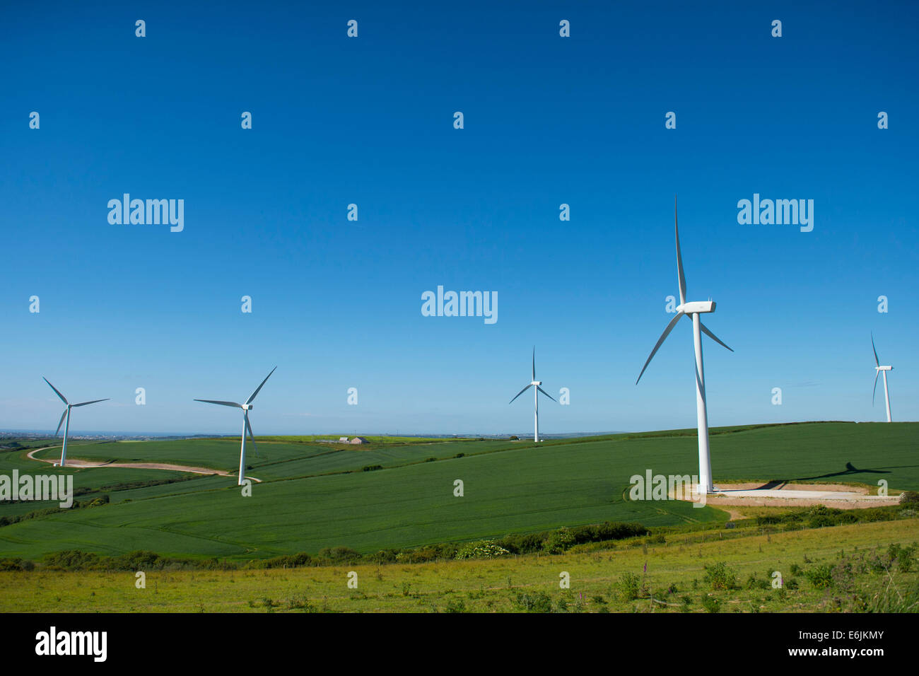A wind turbine at a wind farm producing renewable energy in Cornwall ...