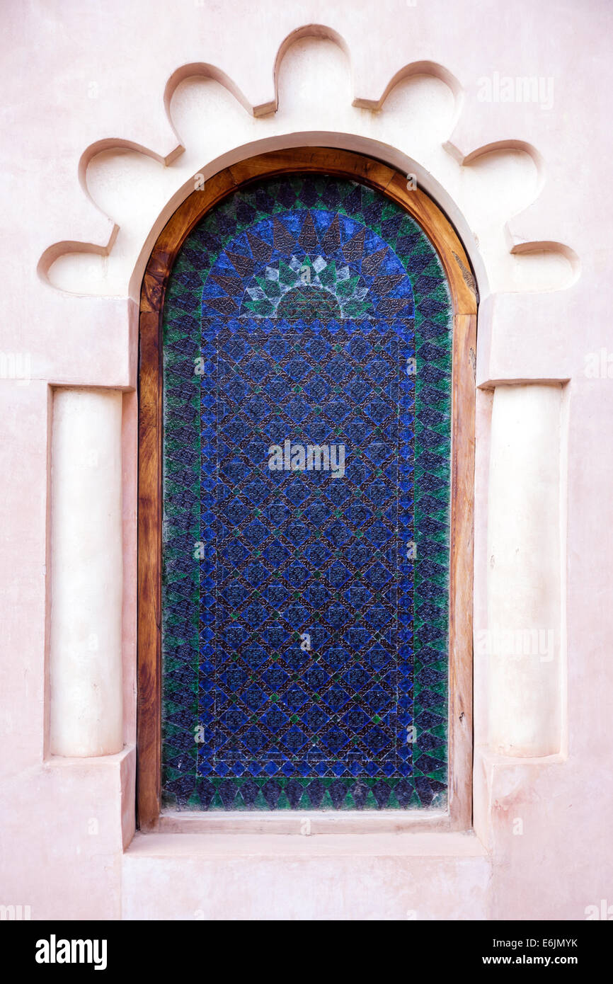 Architecture facade stained glass window hi-res stock photography and ...