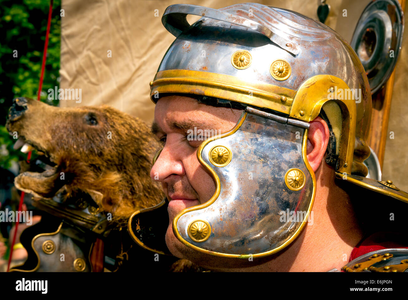 Armor of roman soldier hi-res stock photography and images - Alamy