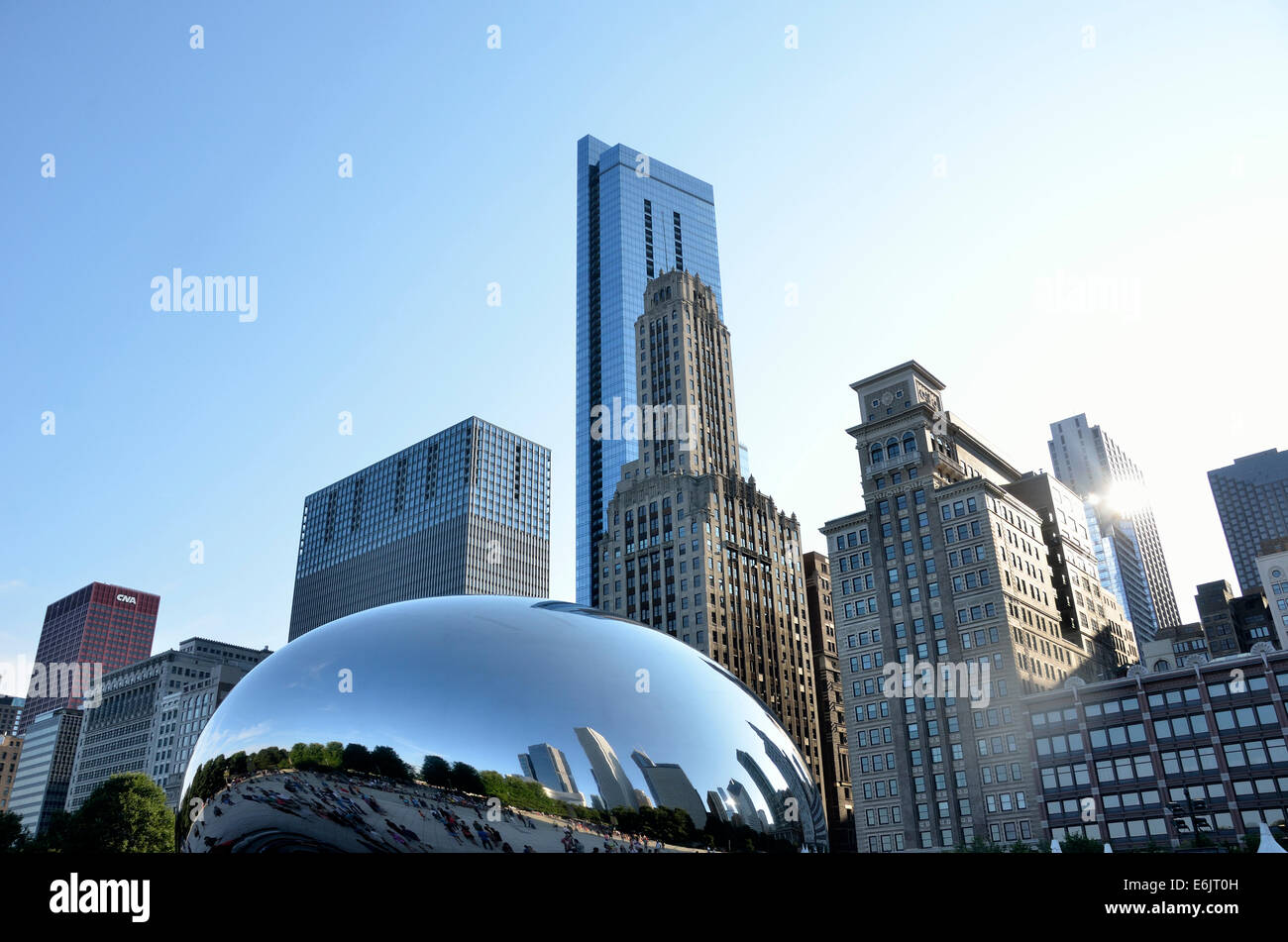 Chicago skyline dusk bean hi-res stock photography and images - Alamy