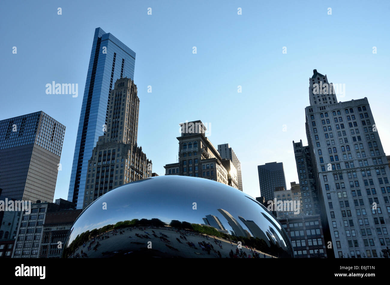 Chicago food the bean hi-res stock photography and images - Alamy