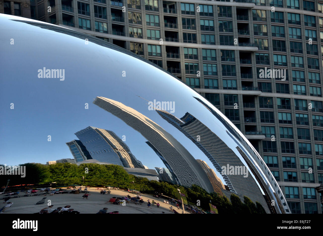 Chicago food the bean hi-res stock photography and images - Alamy