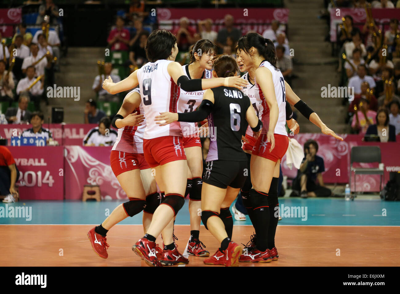 Ariake Coliseum, Tokyo, Japan. 24th Aug, 2014. Japan Women's Volleyball ...