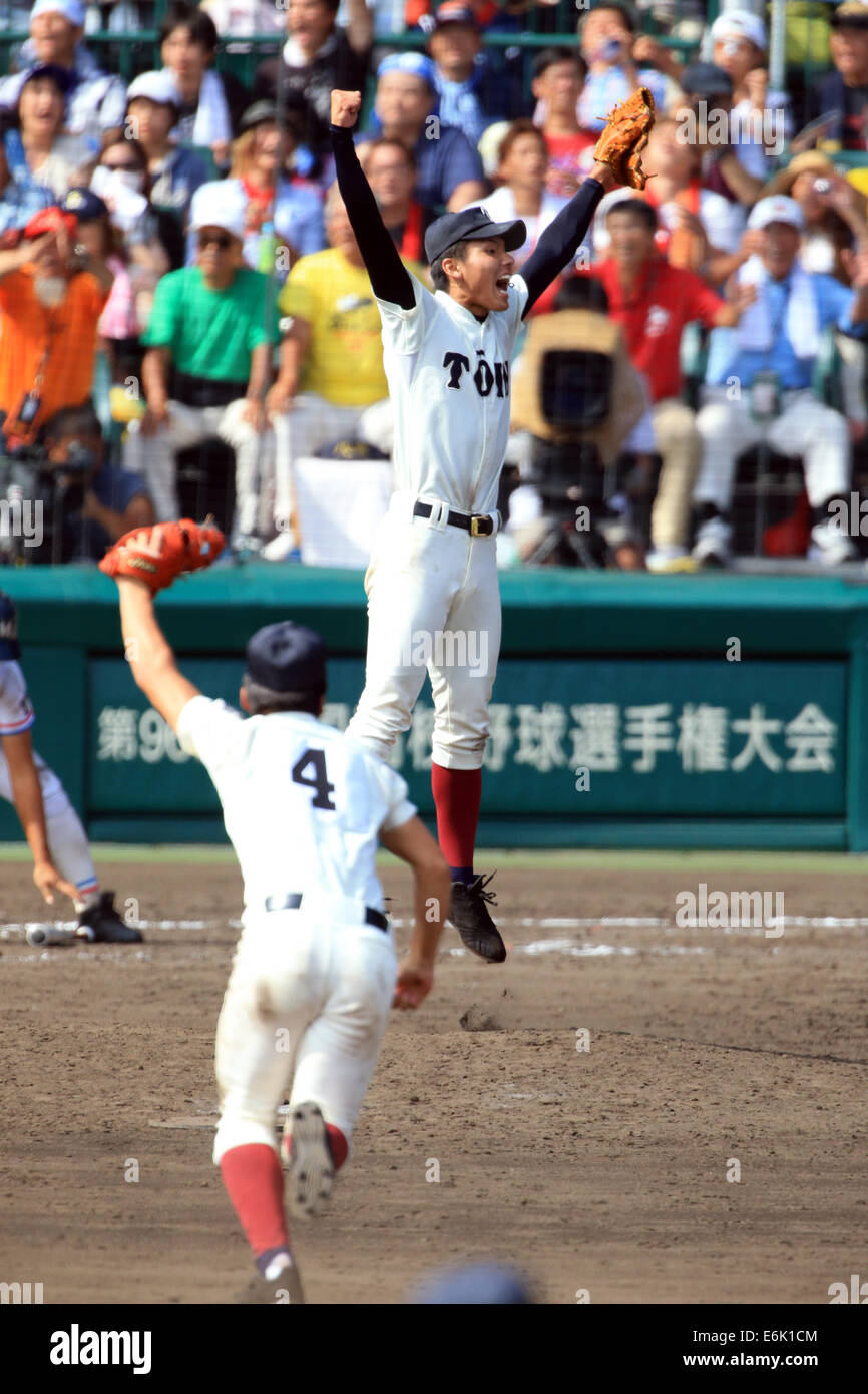 Hyogo, Japan. 25th Aug, 2014. (T-B) Kosuke Fukushima, Takumi Minemoto ...