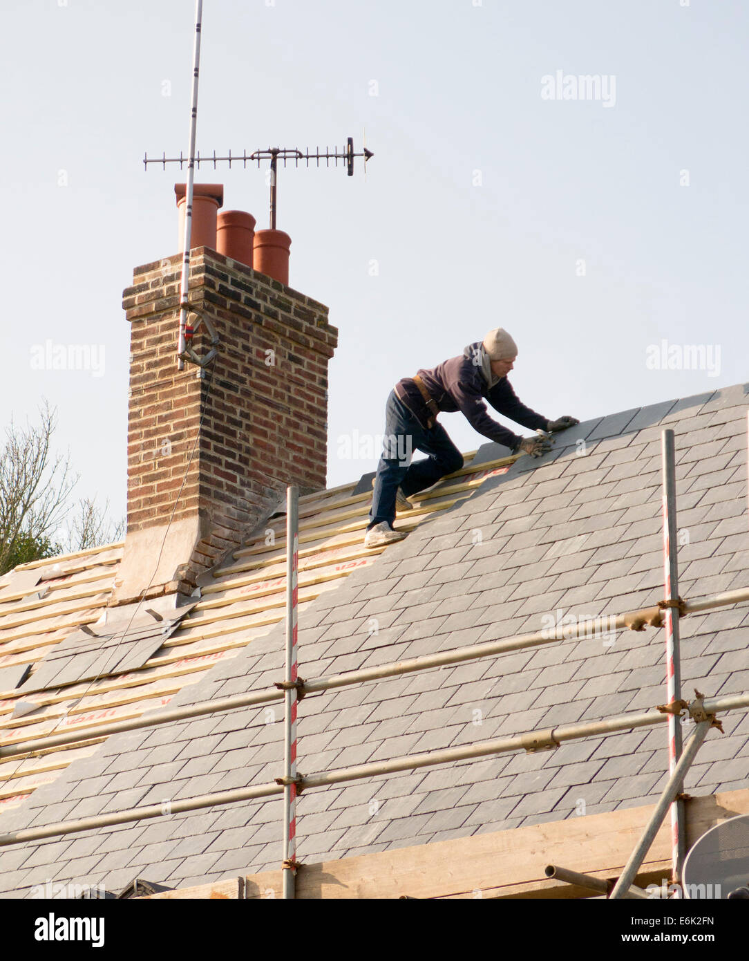 Slate roof tile hi-res stock photography and images - Alamy