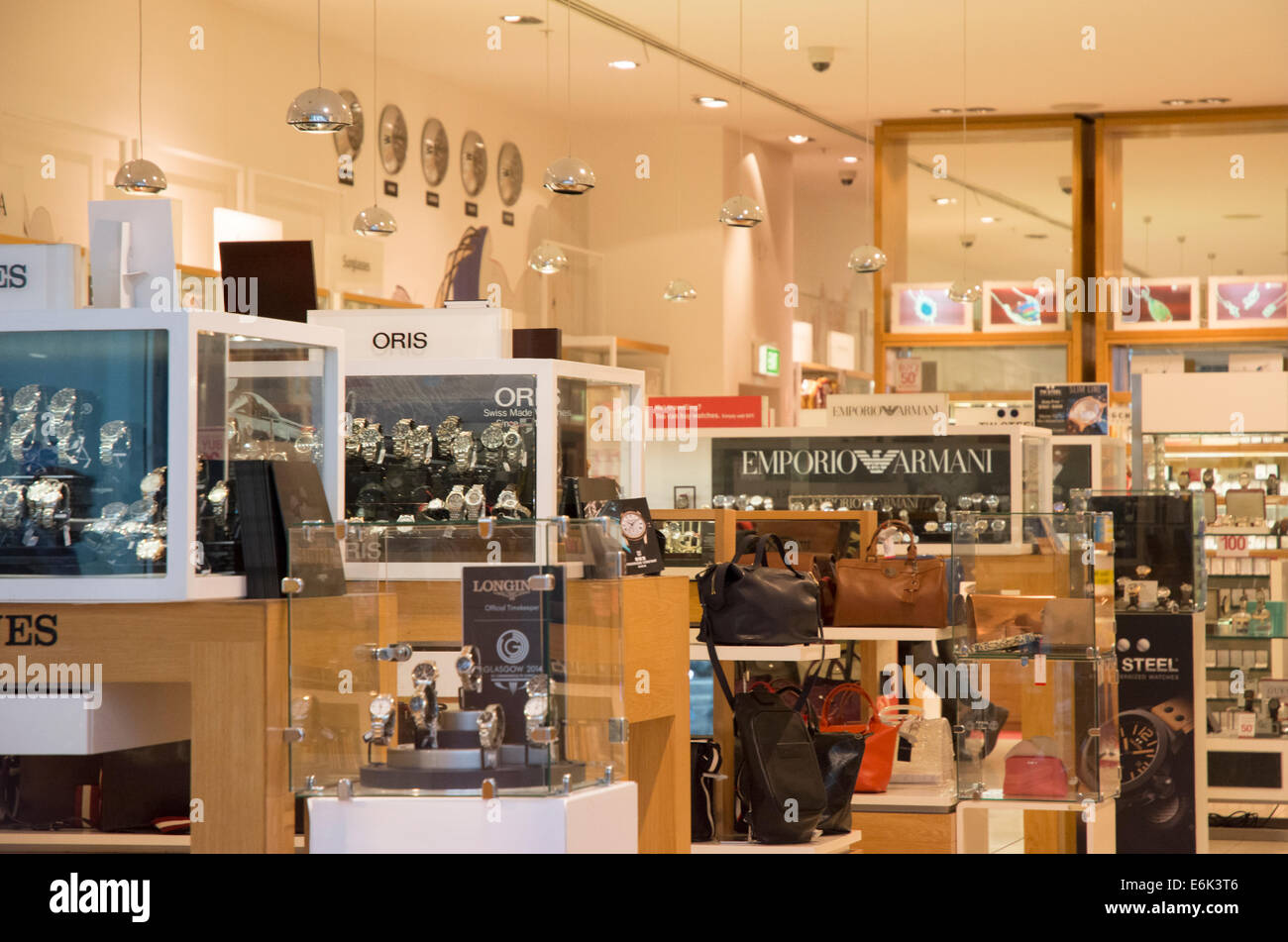 Duty free shop store hi-res stock photography and images - Alamy