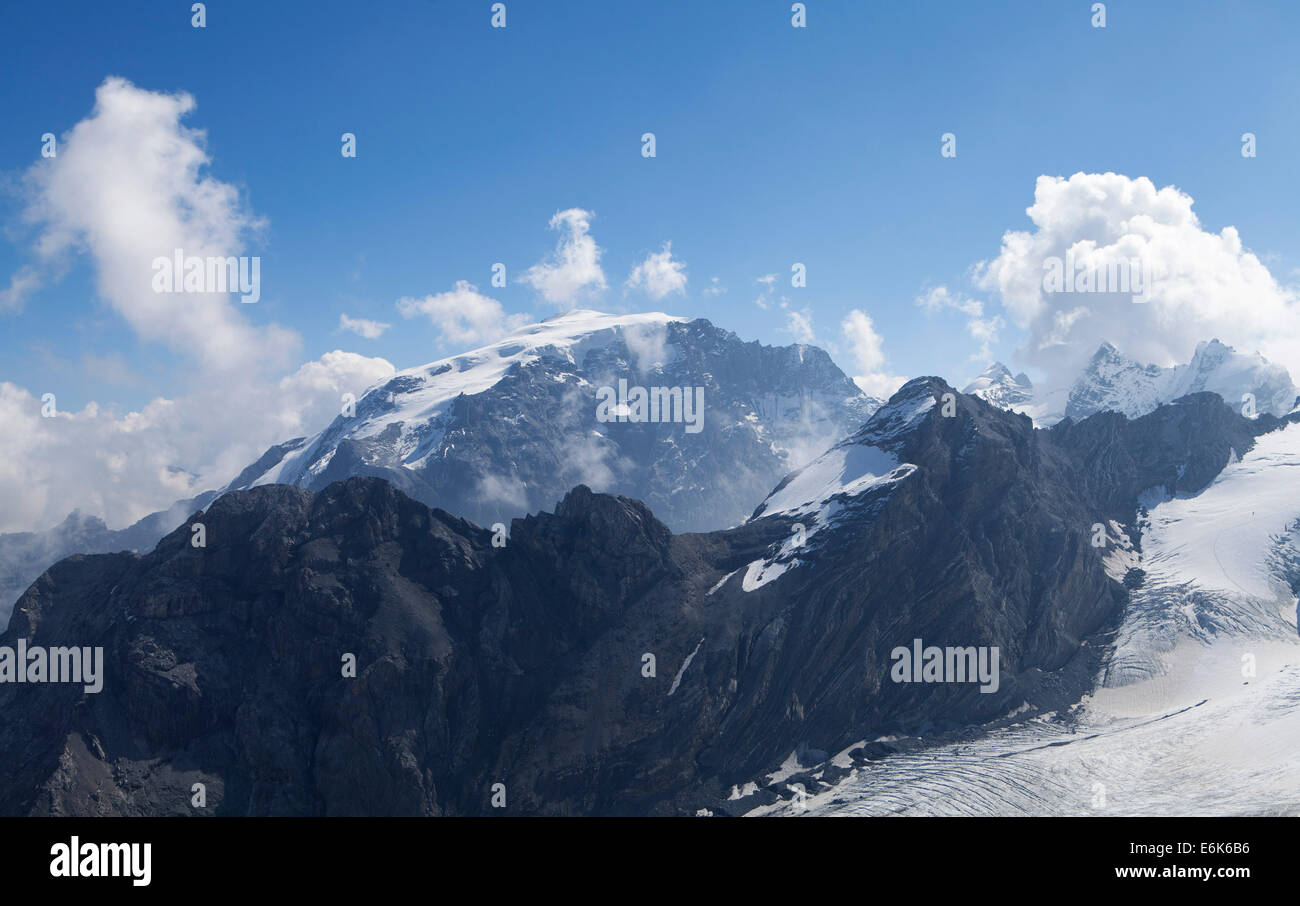 Ortler Mountain, Ortler Alps, Val Venosta valley, Alto Adige, Italy ...