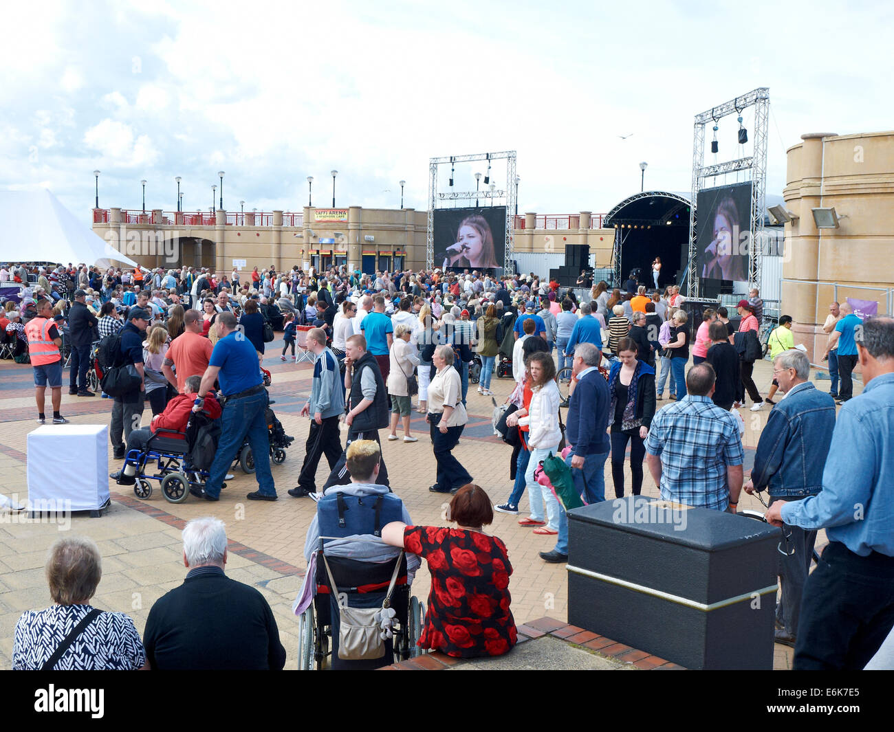 Prom promenade hi-res stock photography and images - Alamy