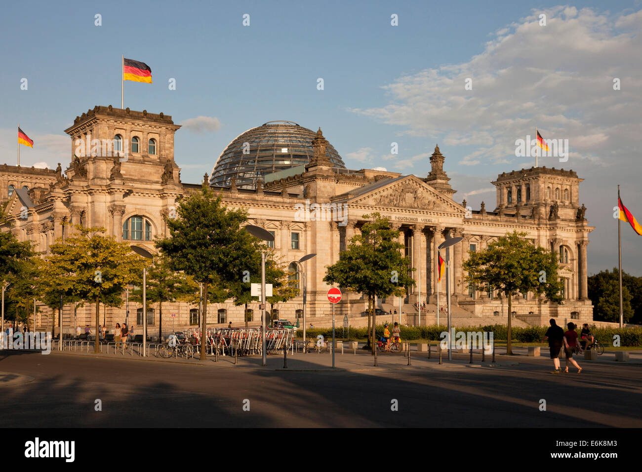 Flags reichstag hi-res stock photography and images - Alamy