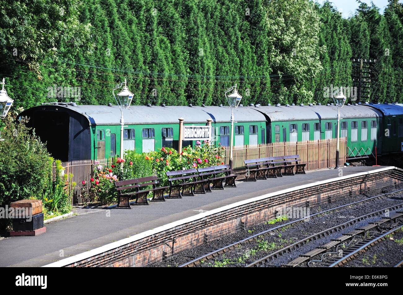 Sunlit coach hi-res stock photography and images - Alamy