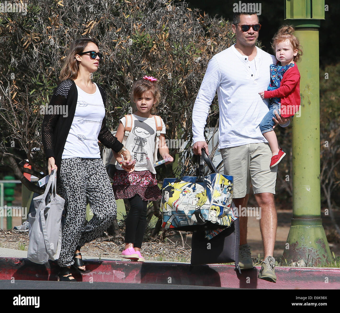 Jessica Alba and husband Cash Warren take daughters Honor and Haven ...