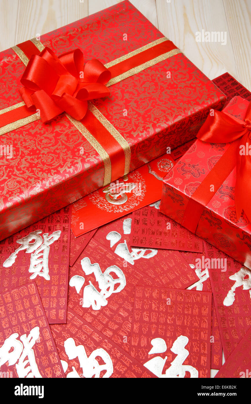 Old envelopes tied up hi-res stock photography and images - Alamy