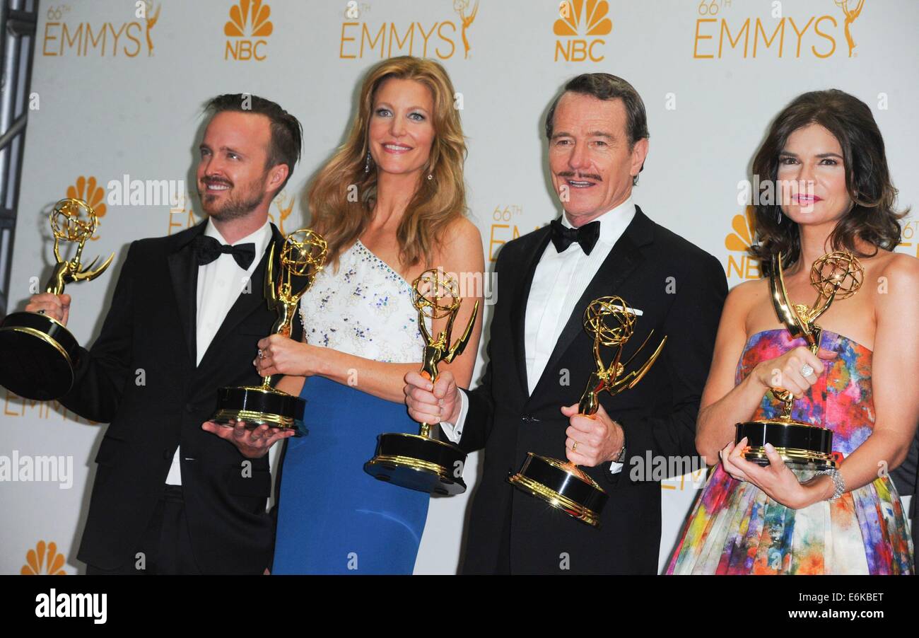 Los Angeles, CA, USA. 25th Aug, 2014. Anna Gunn, Bryan Cranston, Aaron ...