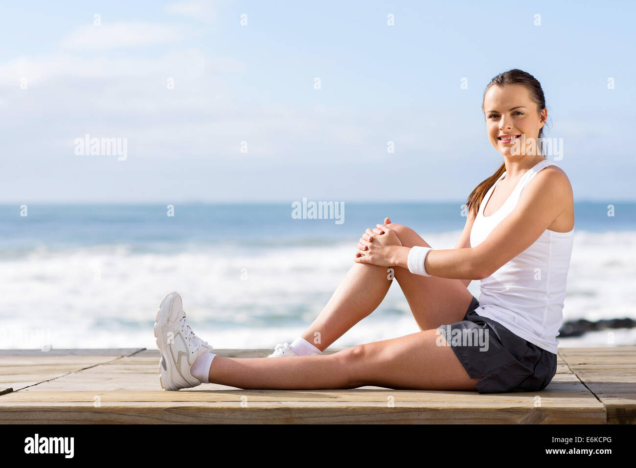 Young woman, fitness, beach hi-res stock photography and images - Alamy