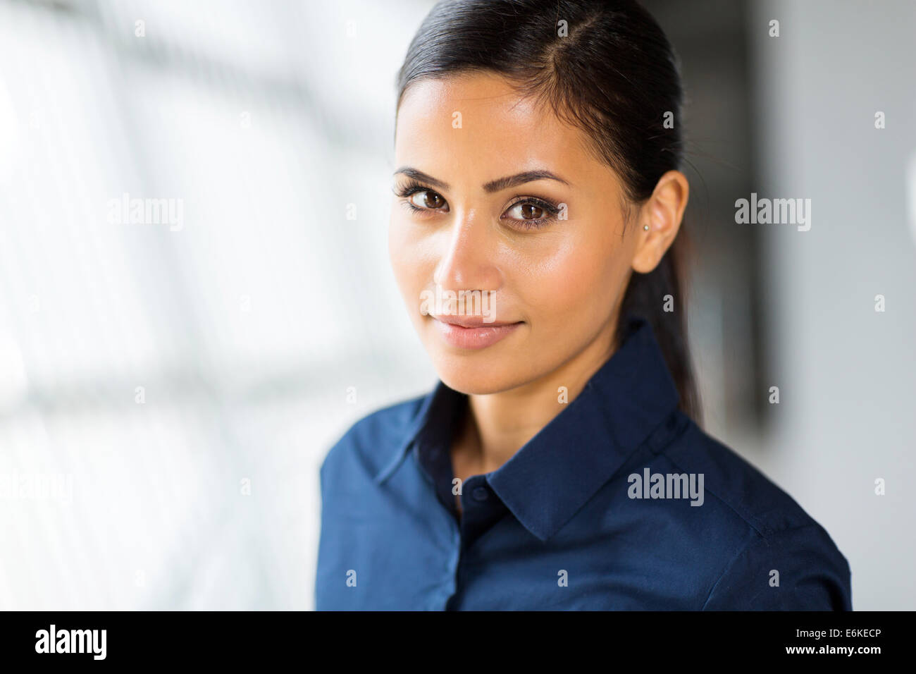 Female corporate hi-res stock photography and images - Alamy