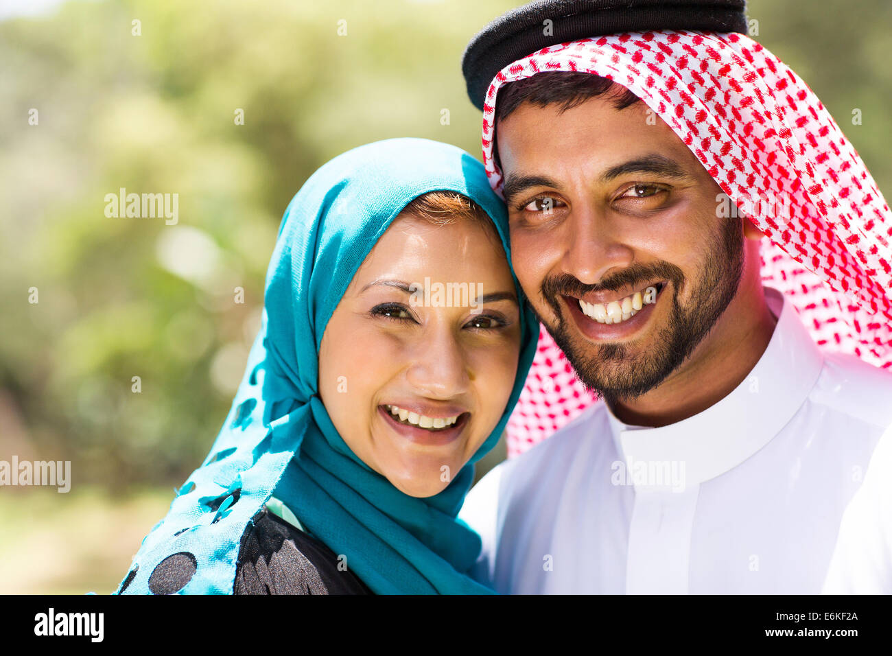 Middle eastern husband and wife hi-res stock photography and images - Alamy
