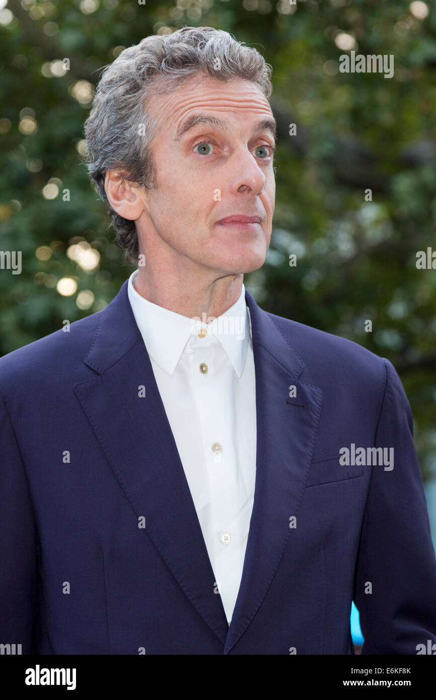 Peter capaldi dr who hi-res stock photography and images - Alamy