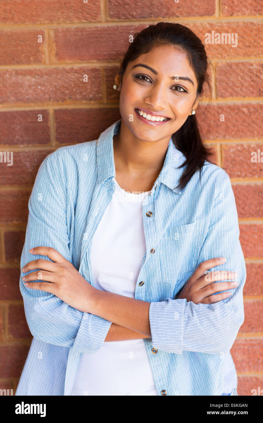 Beautiful young indian university arms hi-res stock photography and ...