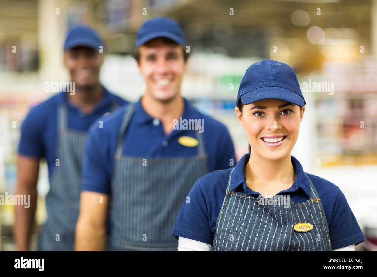 Male Supermarket Workers High Resolution Stock Photography and Images ...