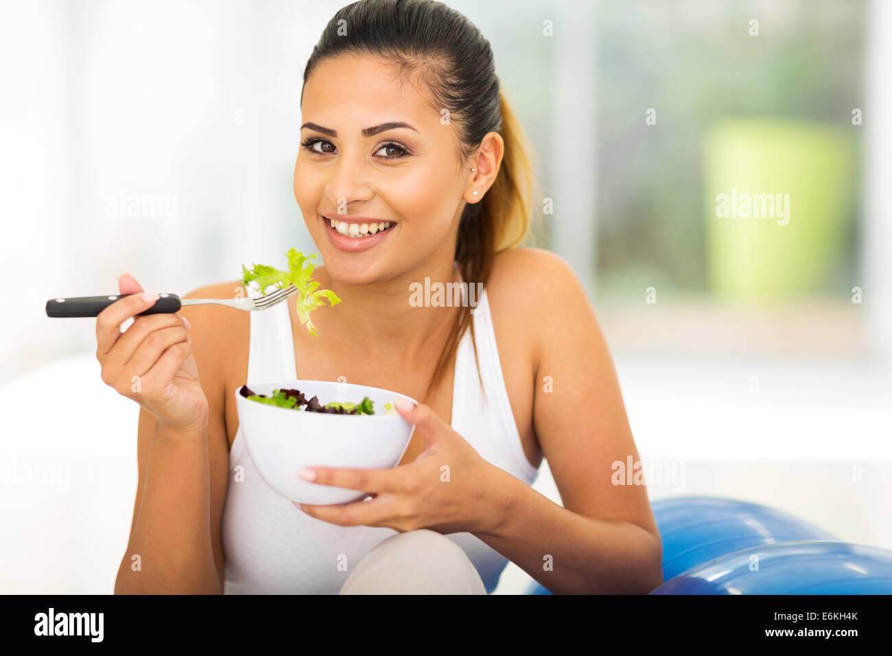 Healthy eating model hi-res stock photography and images - Alamy