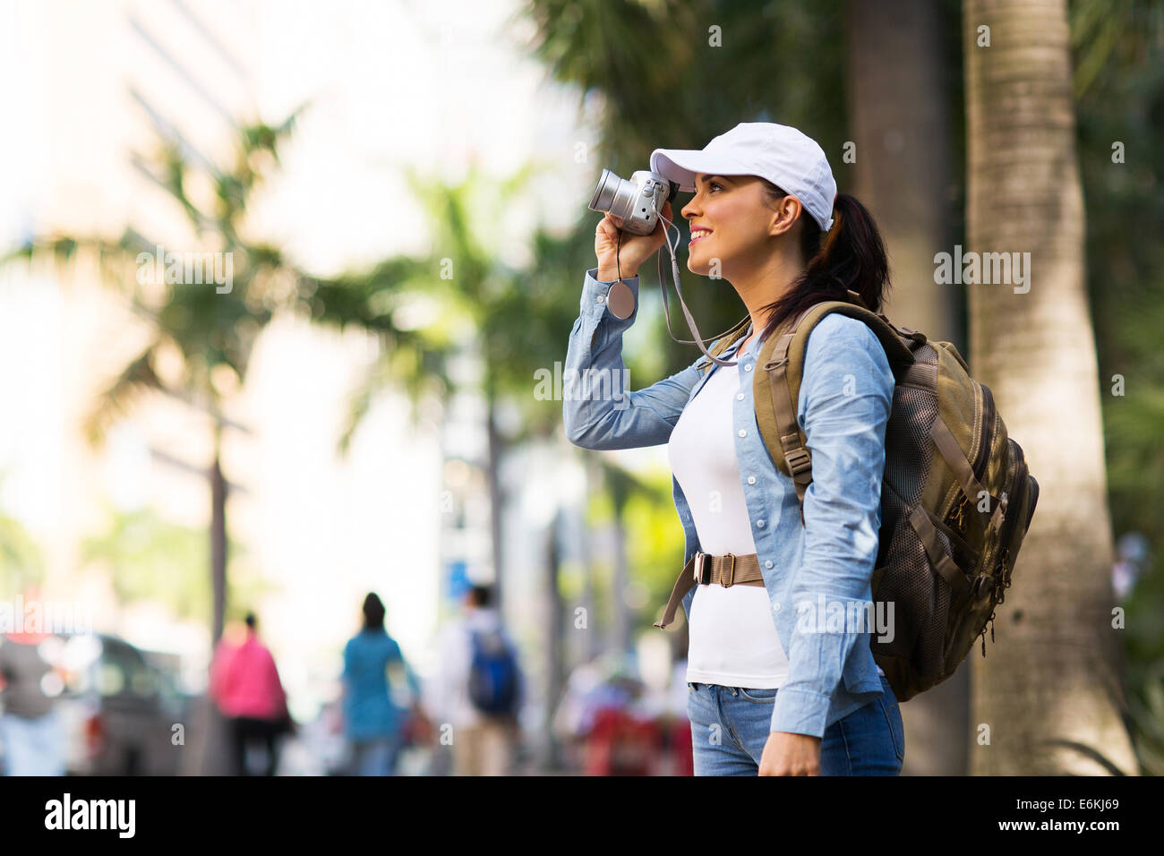 Female traveller hi-res stock photography and images - Alamy