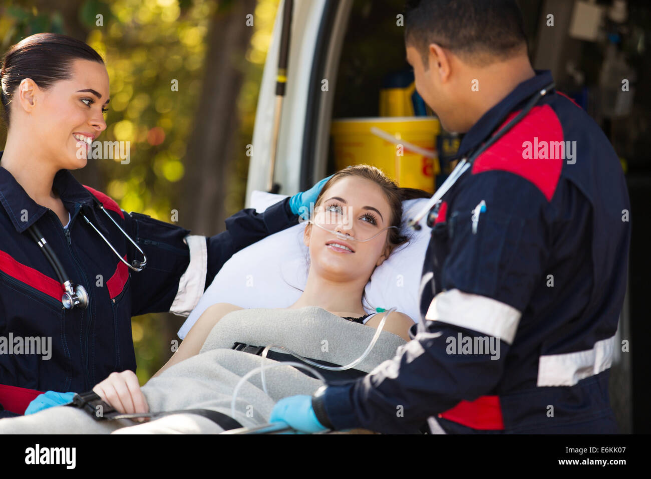Friendly paramedic team talking hi-res stock photography and images - Alamy
