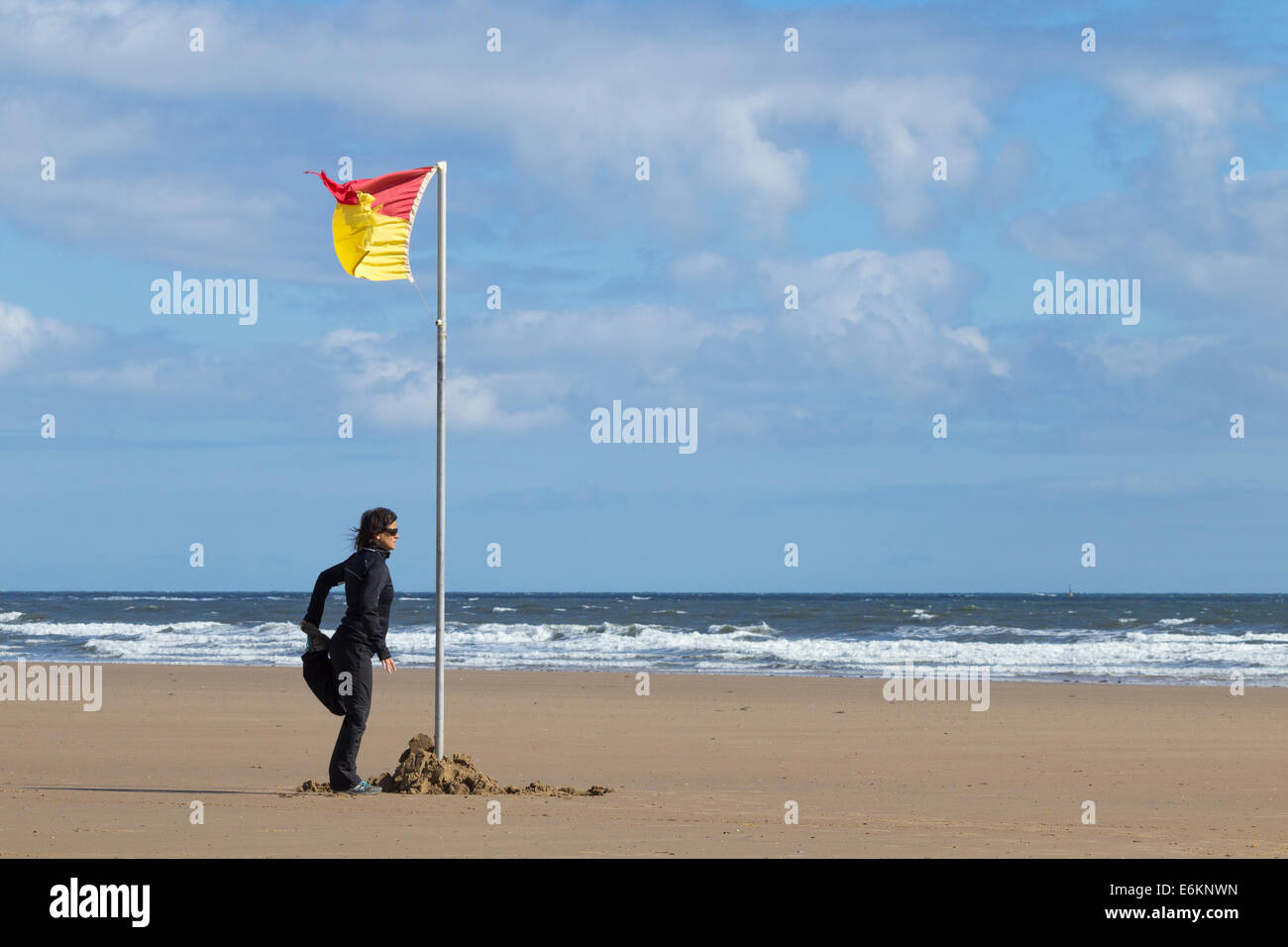 Lifegurd hi-res stock photography and images - Alamy