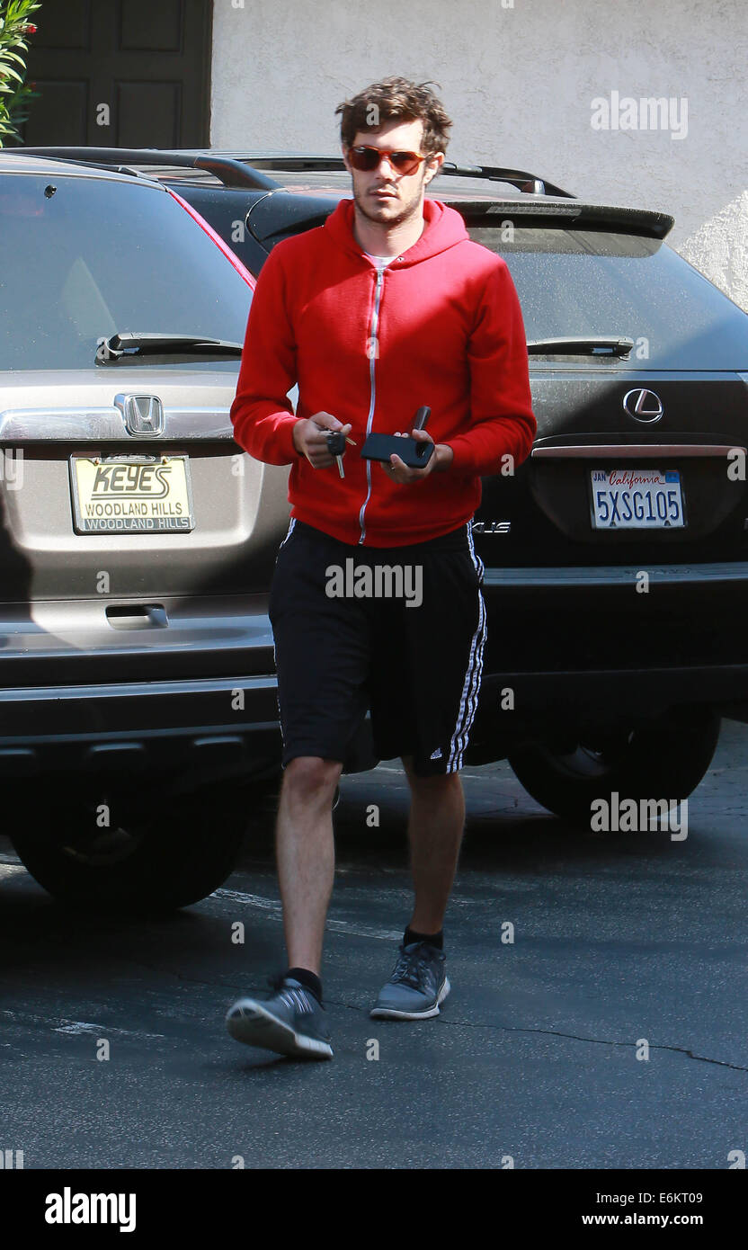Newly-married Adam Brody leaves a gym following a workout Featuring ...