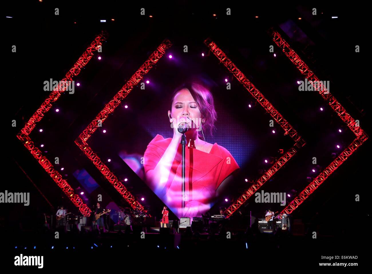 Taipei. 24th Aug, 2014. Singer Faith Yang performs at Super Slipper ...