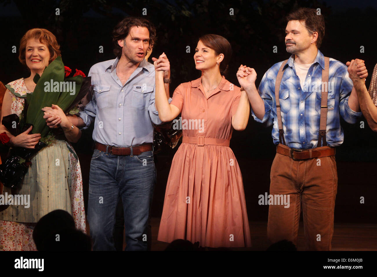 Preview of Broadway's The Bridges of Madison County at the Schoenfeld ...